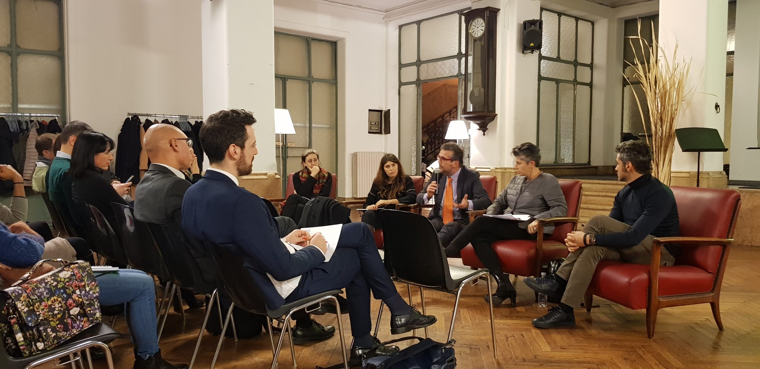 Persone, non dipendenti: 10 parole/concetti per organizzazioni smart